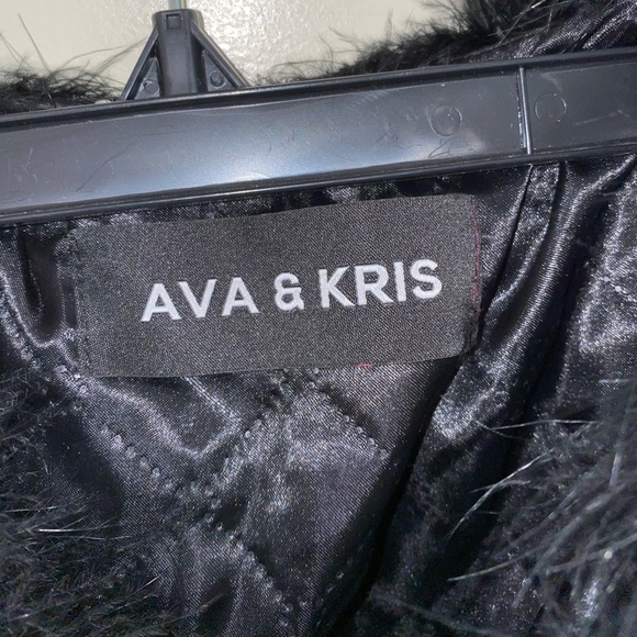 Ava & Kris | Jackets & Coats | Ava Kris Black Dyed Turkey Feathers ...